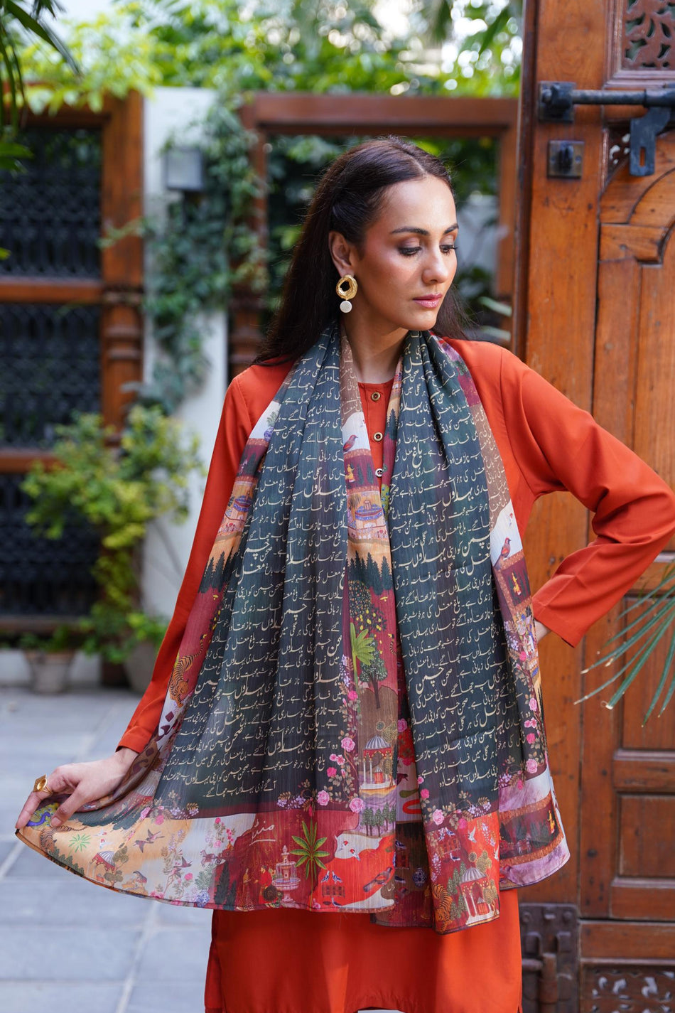 Shop Scarves For Women In Pakistan | Manto