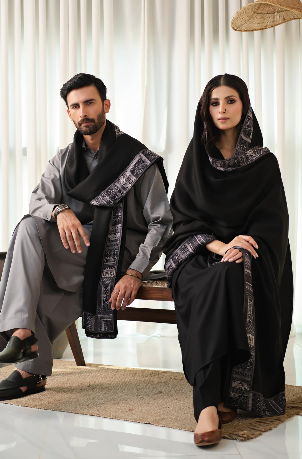 Manzil Shawl - Black – Manto