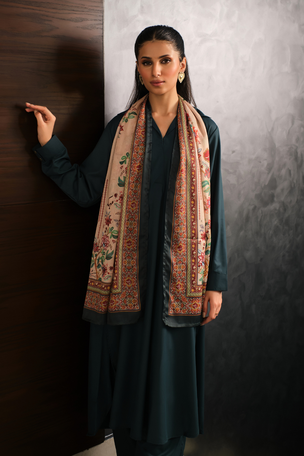 Rania Scarf - Beige – Manto